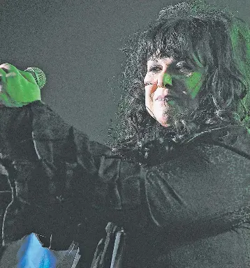 Une première électrisan­te - PressReader