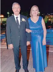 CELEBRARON SU ENLACE - PressReader