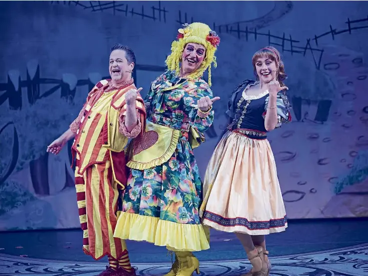 Steven’ s still dame for a laugh at Eden Court - PressReader