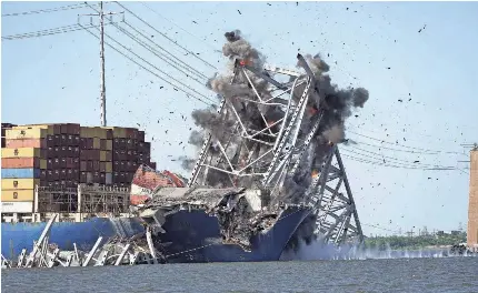 Dali lost power twice before bridge collapse - PressReader