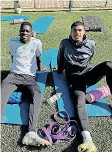 Hlongwane, Le Roux arrive in Bafana camp - PressReader