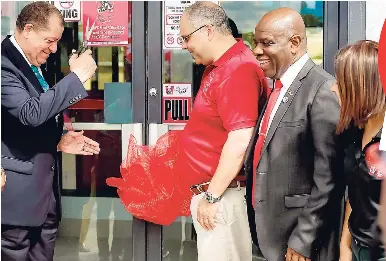 SNAPSHOTS - PressReader