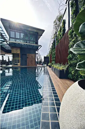 CREATIVE PARTNERSHI­P - PressReader