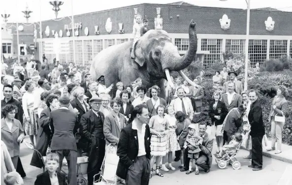 Filey’s ‘Big Charlie’ features in book on the British seaside - PressReader