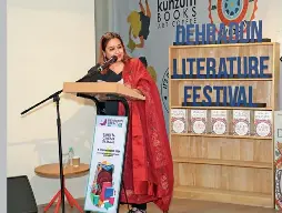 CELEBRATIN­G WORDS - PressReader