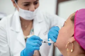 Tendencias para el rejuveneci­miento facial integral - PressReader