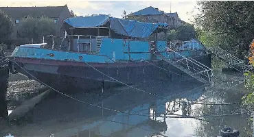 Arts barge ‘built with kindness’ takes shape - PressReader