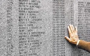 MARINE VET FINDS A DISCARDED VIETNAM WAR MONUMENT, CAN’T LEAVE IT ...