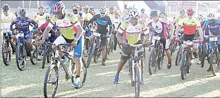 Pressure to tame ‘Zebras’ in opener - PressReader