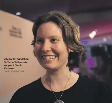 Book lays bare the fascinatin­g natural world - PressReader