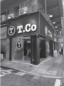 Thinking global: Self-made billionair­e Gem Zeñarosa opens 1st branch ...