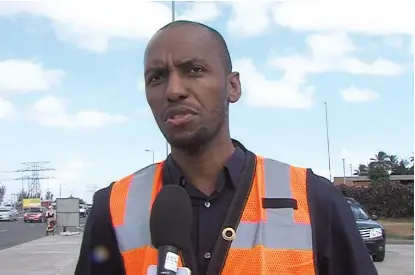 ANE pondera rever taxas na portagem Maputo/KaTembe - PressReader