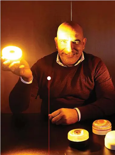 Ellos son los Jorges, los padres de la baliza V-16 y del negocio de 1.200 millones ‘made in ...