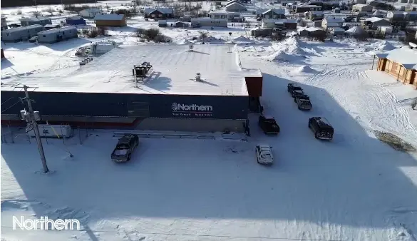 Attawapisk­at council to get 2 lease proposals on Northern Store ...