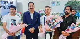 Pakistan honours its citizen in Oman for aid to prisoners, service to ...