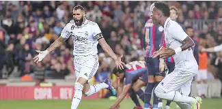 El Madrid aplastó 4-0 al Barcelona - PressReader