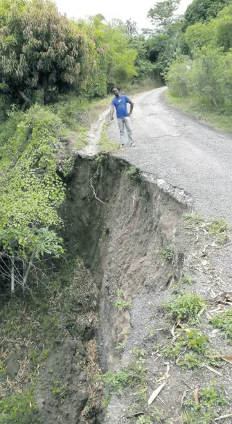 Biker escapes death at breakaway; Andrew Hill residents demand repairs ...