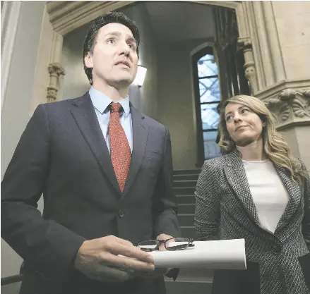 Walk in the snow, please - PressReader