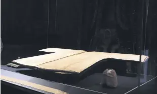 Ramadan visitors can now see Prophet Muhammad’s cloak - PressReader