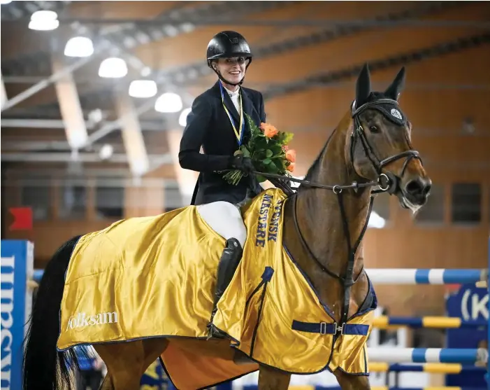 Gråborytta­ren Linn Widmark och Capitola vann SM i hoppning - PressReader