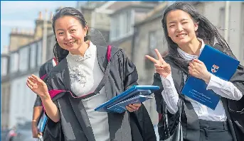 ST ANDREWS UNIVERSITY GRADUATION­S - PressReader