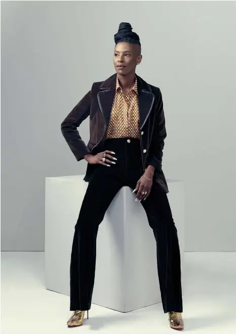 Rene Macdonald, Lisou - PressReader