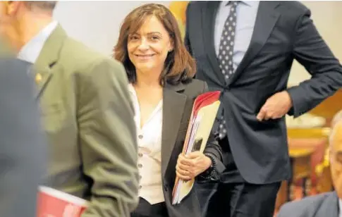 El PSOE reconoce que pagó 127.000 euros más en metálico - PressReader