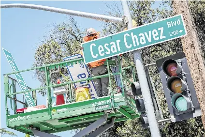 Cesar Chavez street signs go up on Fresno’s Ventura Avenue - PressReader