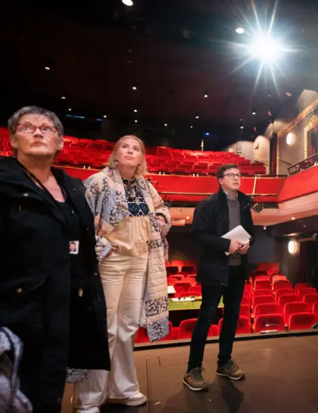 En milliard til nytt teater og museum? Glem det! - PressReader