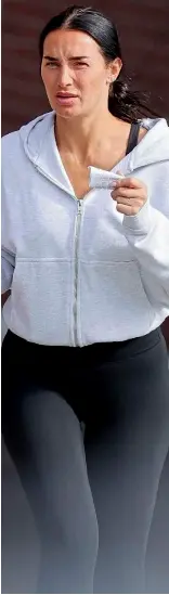 NEW STRAIN FOR ANNIE & KYLE OVER RING RIDDLE - PressReader