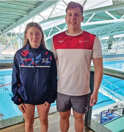 Oxby siblings out to make a summer splash - PressReader