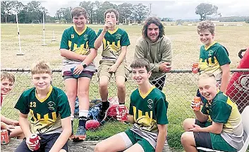 Hallora call out for junior footballer­s - PressReader