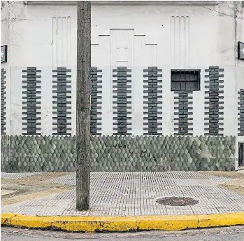 TRAVNIK, EN UN PEDAZO DE PARED - PressReader