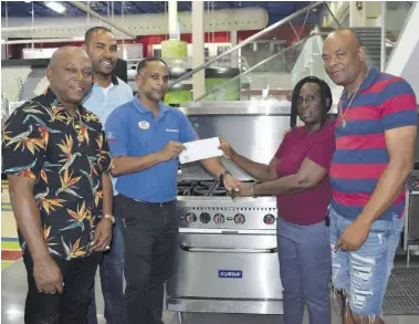 Ovaflo promoters donate stove to Pell River Primary - PressReader
