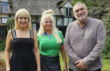 Former footballer tours countrysid­e on BBC home show - PressReader