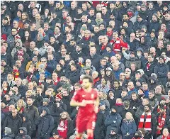 Fans face checks as EPL battles Omicron - PressReader