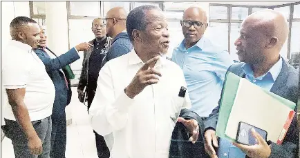 PLE INTERVENES IN ‘BIRDS’ FEUD - PressReader