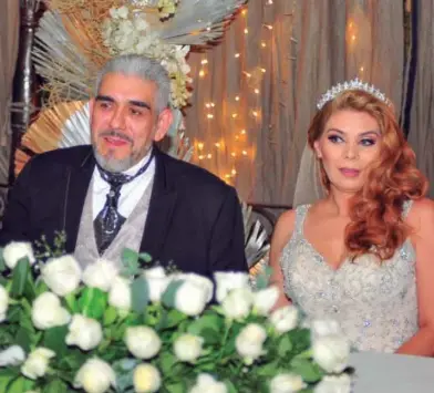 Elegantes nupcias de Karla & Cuauhtémoc - PressReader