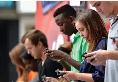 Consegue viver sem o telemóvel? - PressReader