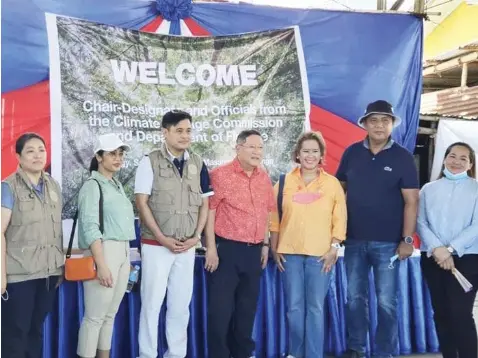 San Fernando helps lantern makers in finance readiness amid production ...