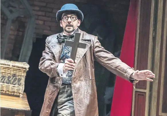 Dracula – a show director Paul can sink his teeth into - PressReader