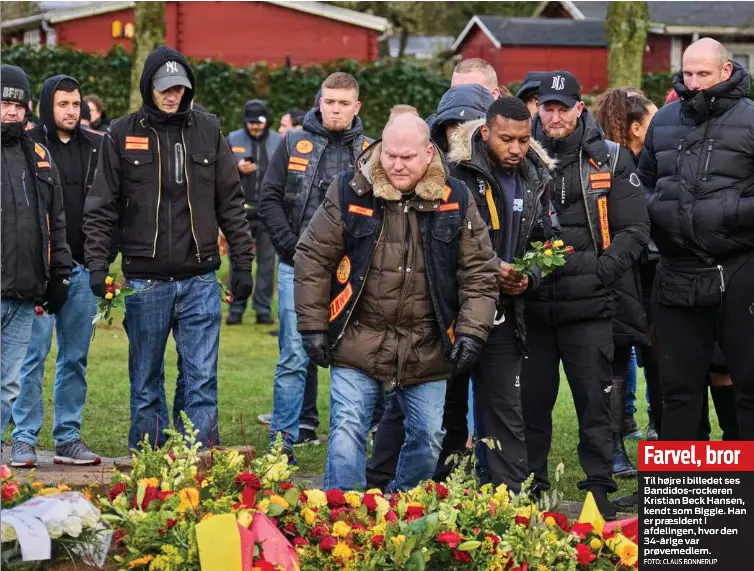 SKUDDRÆBT ROCKER BEGRAVET - PressReader