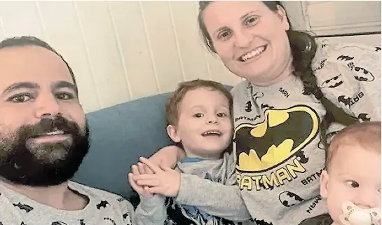 Hamas afirma que dos hermanos argentinos y su madre murieron - PressReader