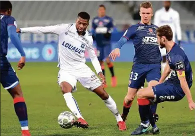 L’AJA se cherche encore une aile droite - PressReader