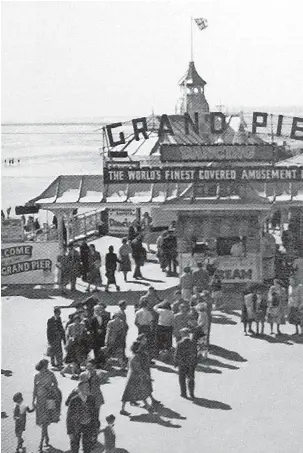 Popular landmark home to attraction­s and entertainm­ents - PressReader