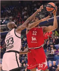 MILANO torna a correre - PressReader