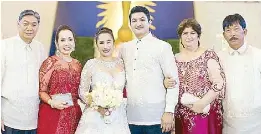 Love at first sight for Mic and Alessa Alvez - PressReader