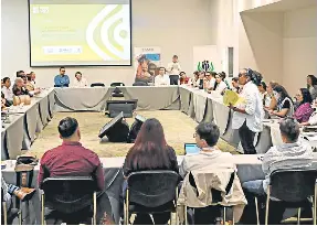 ICBF lanza cartillas como ruta de apoyo a la población migrante ...