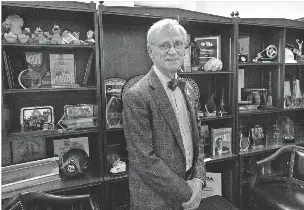 Retiring House Democrat pushes party on pot - PressReader