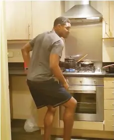 DIVA’S DIRTY DUMMY - PressReader